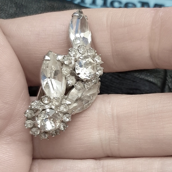 Albert Weiss | Jewelry | Vintage Weiss Earring | Poshmark